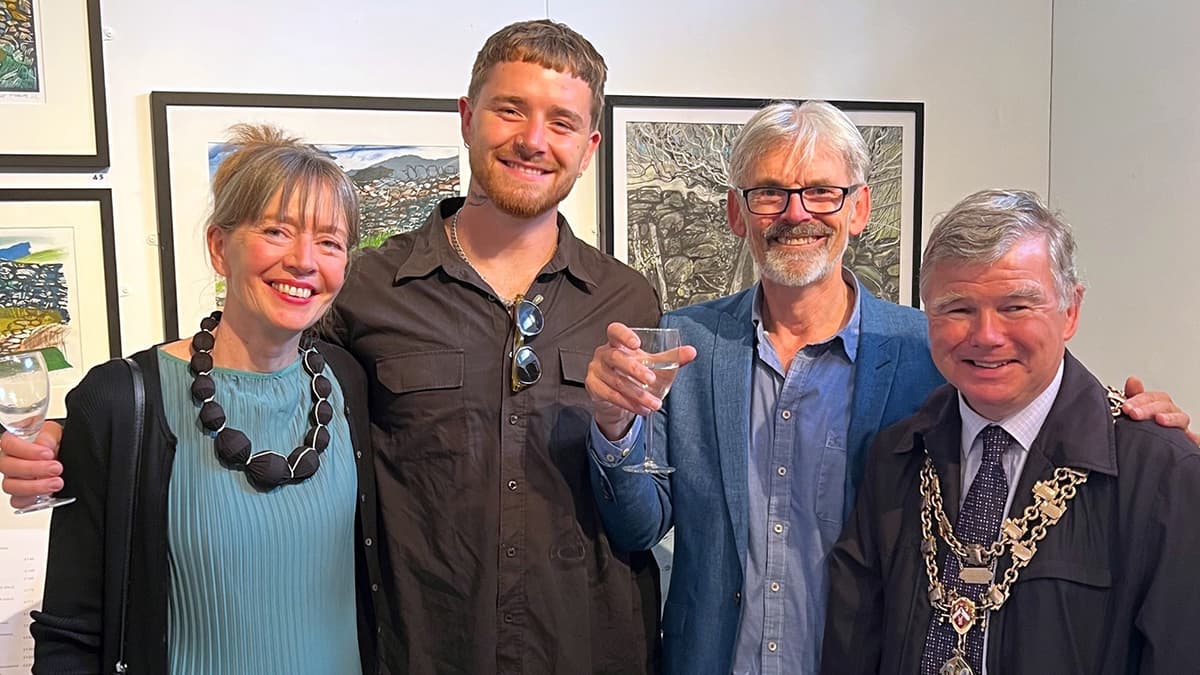 A family affair for Lampeter's Welsh mountains and wildlife art exhibition | cambrian-news.co.uk